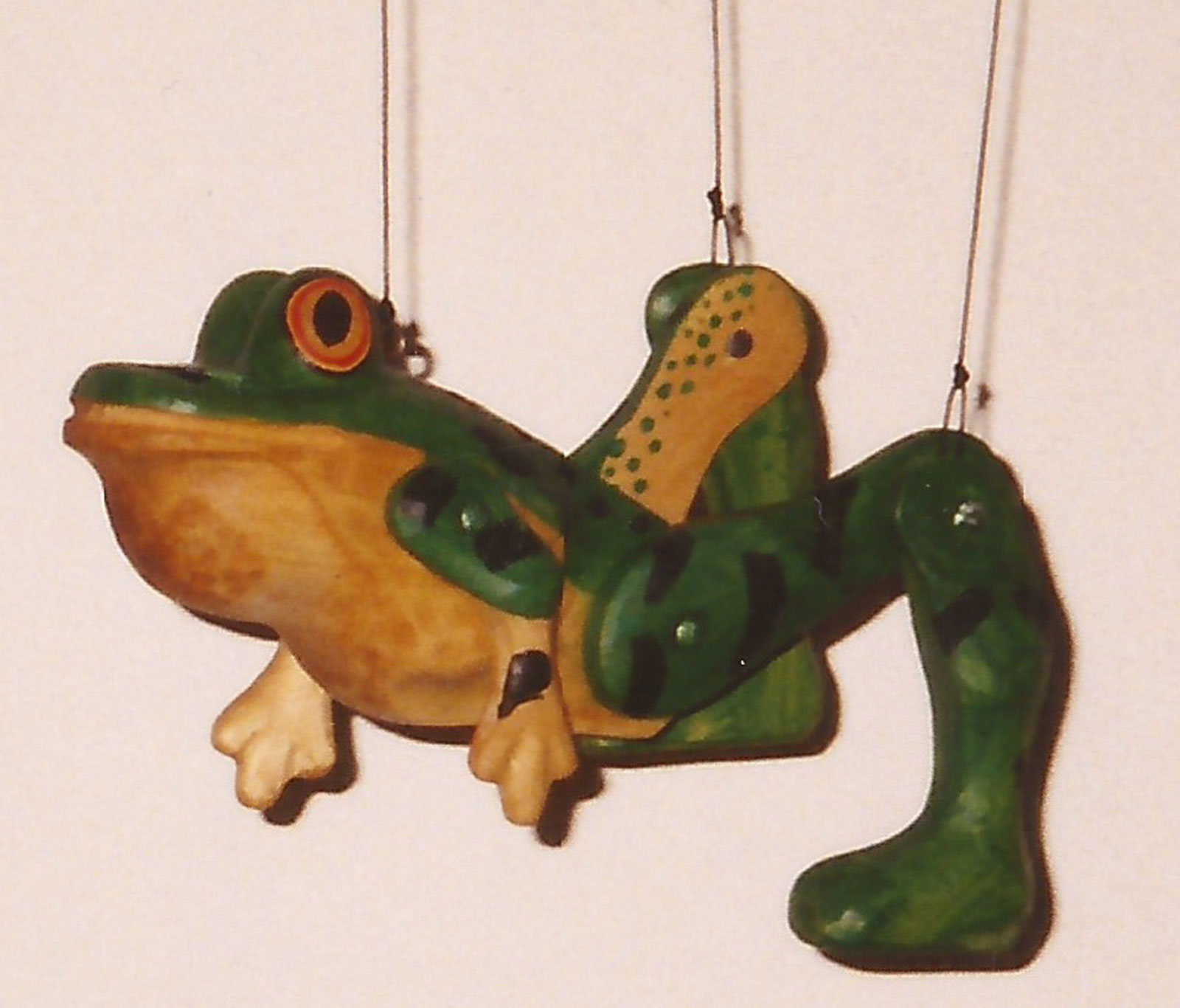 Frog Puppet - Whiteduck Art